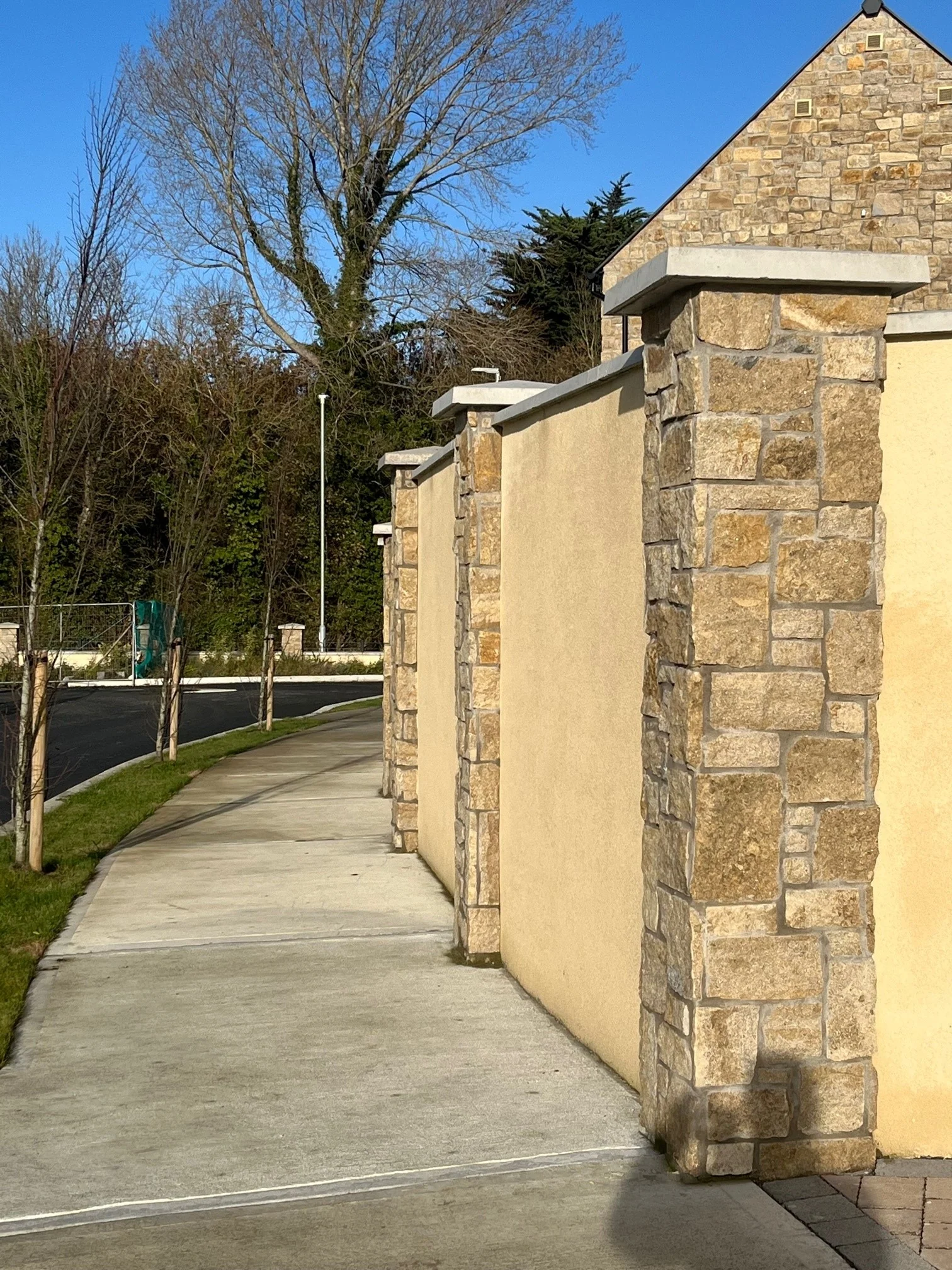 Sandstone Wall Cladding Stoneer Grit Corner Piece | Rock Unique Ltd